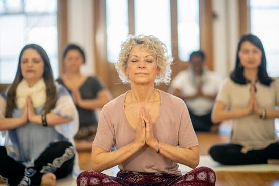 A Che Cosa Fa Bene Lo Yoga | Anandi